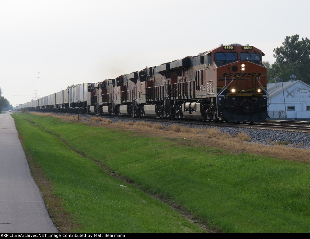 BNSF 6590